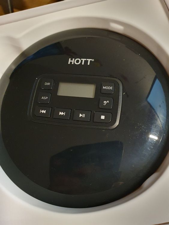 HOTT CD611 CD-Player, tragbar (Gebraucht) in Klingnau für CHF 40 – mit ...
