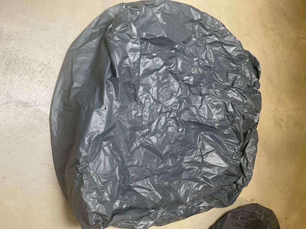 Abdeckplanen/ blachen Sevylor mit Tasche ca. 2 x 1,5 m (Gebraucht) in ...