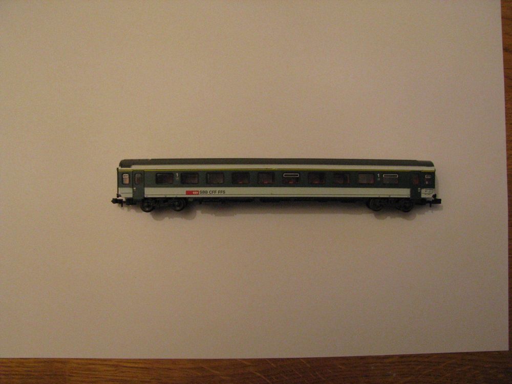 Roco Nr. 24274 - Schnellzugwagen 1.Kl. (Gebraucht) in Kloten für CHF 10 ...