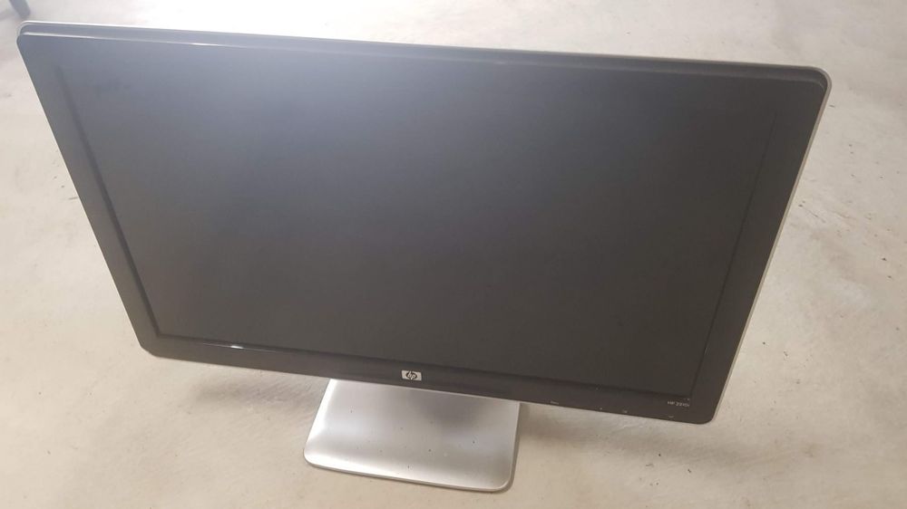 HP Pavilion 2210i Monitor | Acheter sur Ricardo