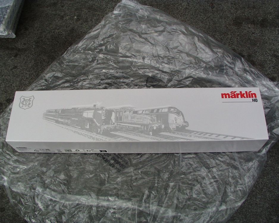 Märklin 38201 mit 2 Tendern AC mfx Sound Rauch (Gebraucht) in Bévilard ...