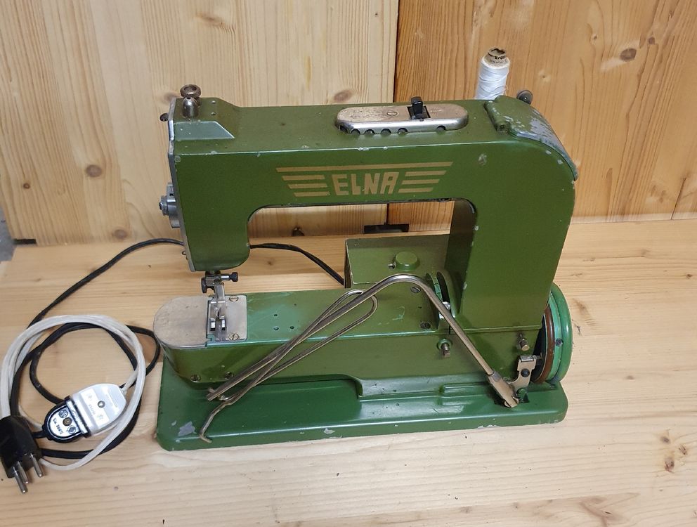 Vintage Elna Grasshopper Sewing Machine - Swiss Made | Kaufen auf Ricardo