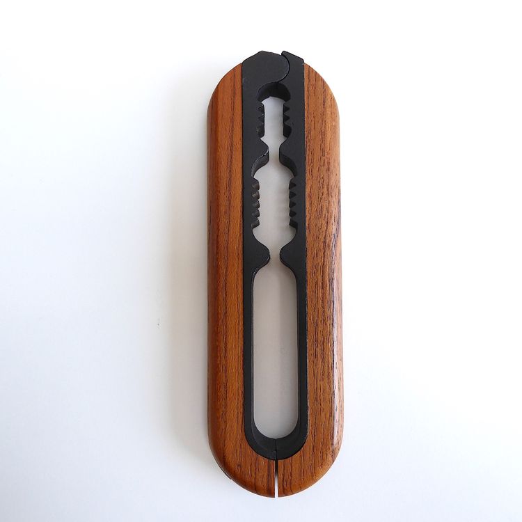 Nussknacker aus Holz - Made in Denmark (Gebraucht) in Basel für CHF 18 ...