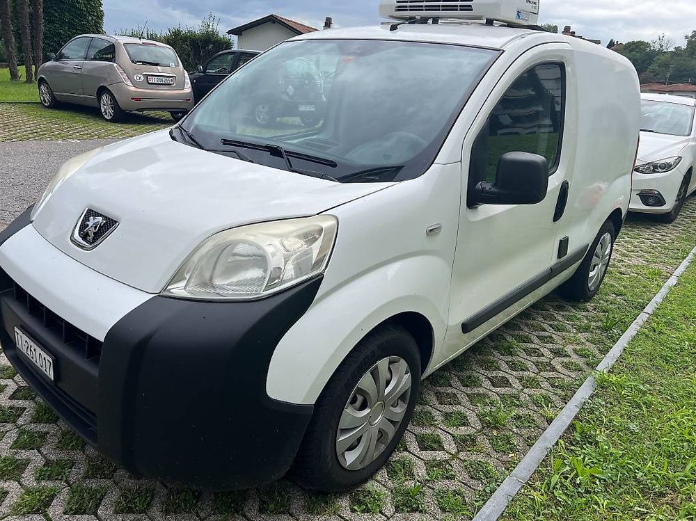 Vendo Peugeot Bipper 1.3HDI -Frigo +22°C | Congelatore -20°C (Usato) a ...