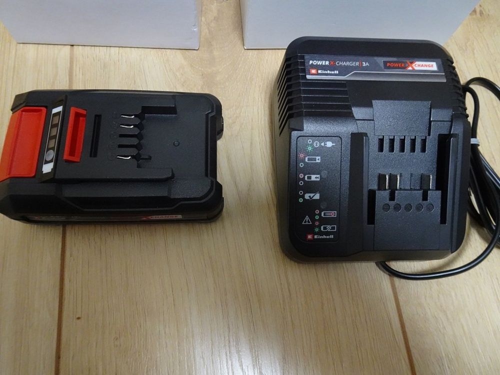 Einhell Akku Power-X-Change 18V 2,0Ah + Charger 3A | Kaufen auf Ricardo