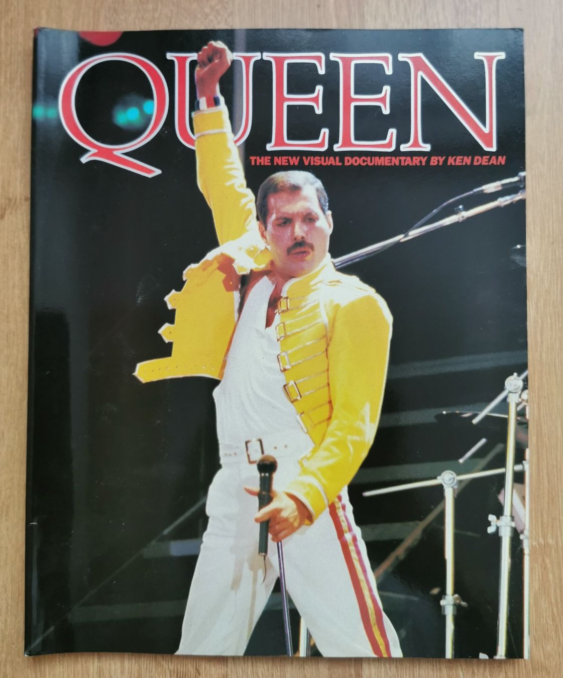 Queen - The new visual documentary by Ken Dean (Neu (gemäss ...