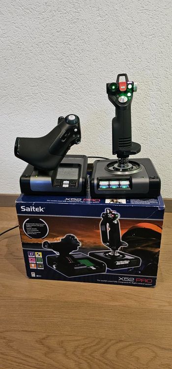 Saitek X52 Pro Controller | Kaufen auf Ricardo