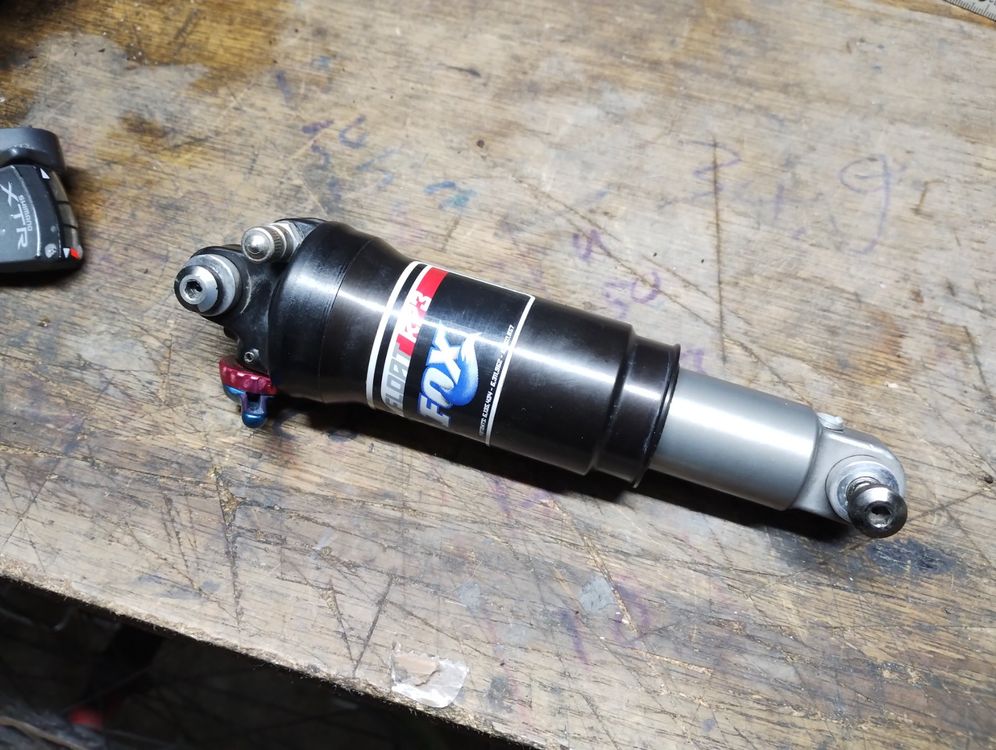 Fox Float RP3 Dämpfer (Defekt) in Oetwil am See für CHF 25 – mit ...