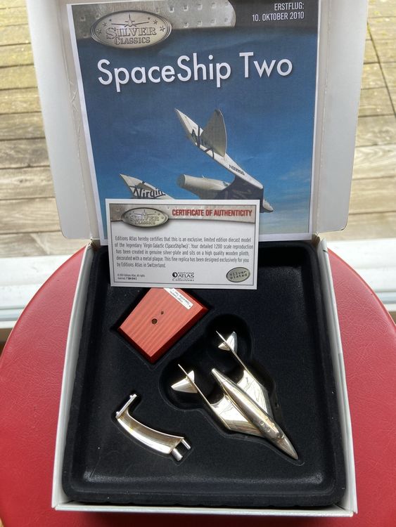 Flugzeug Virgin Galactic Space Ship Two | Kaufen auf Ricardo