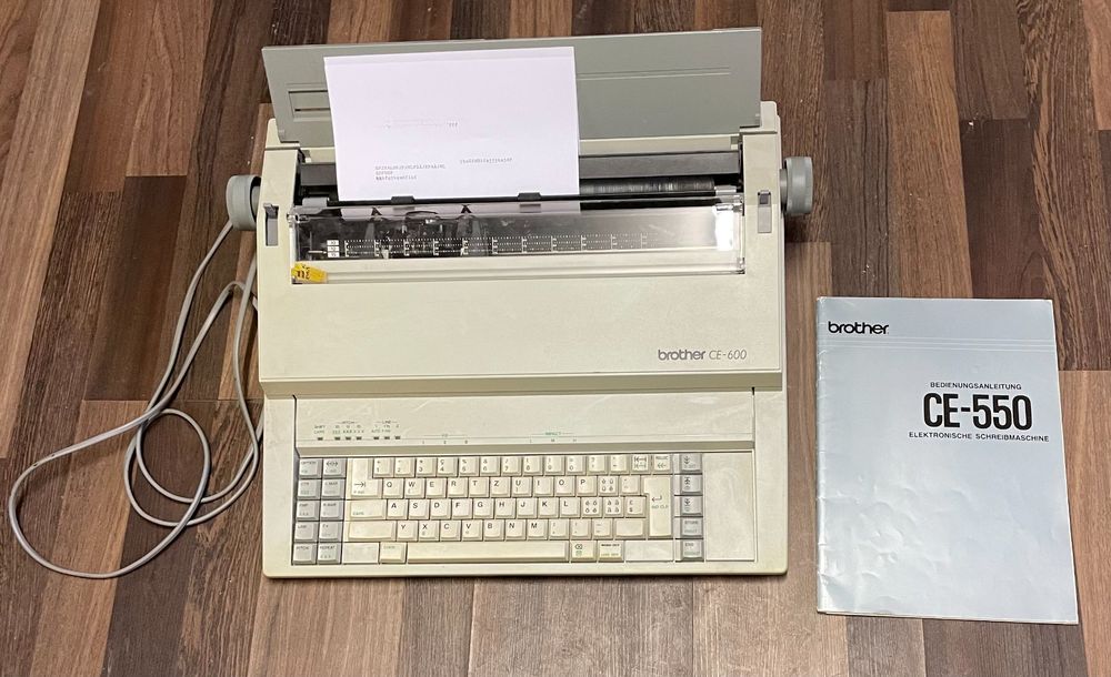 Schreibmaschine elektrisch, CE-600 Brother (Gebraucht) in Glarus für ...