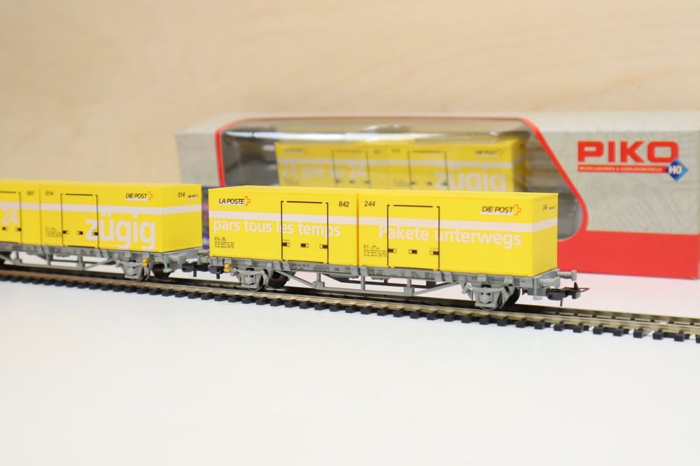 PIKO 8 x Schweizer Post Container Wagen Set 57724/26 (Gebraucht) in ...