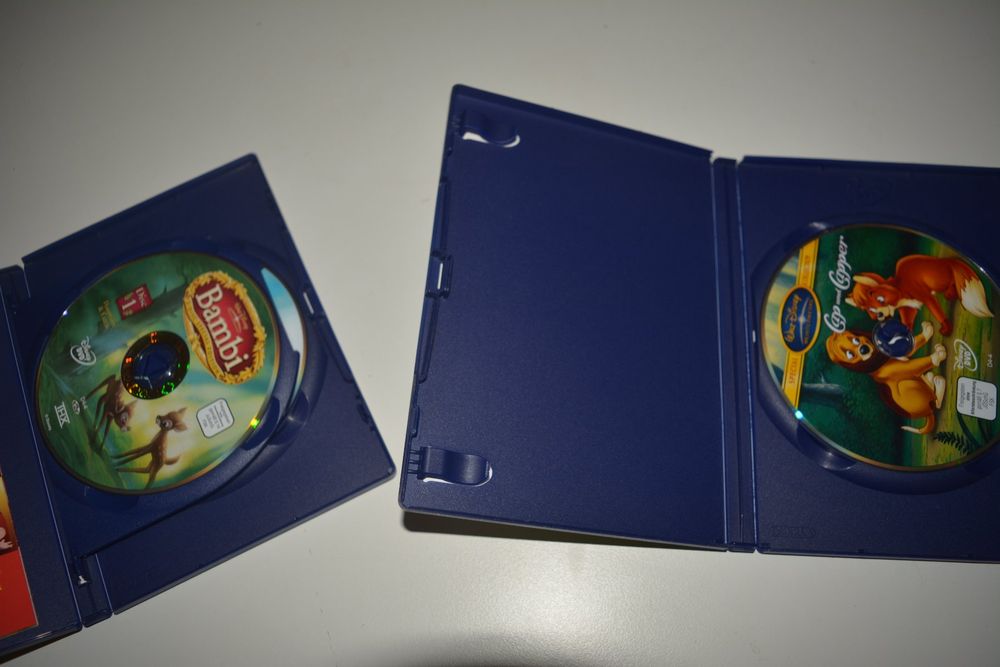 Walt Disney DVD SET Bambi + cap und capper Film Filme (Gebraucht) in ...