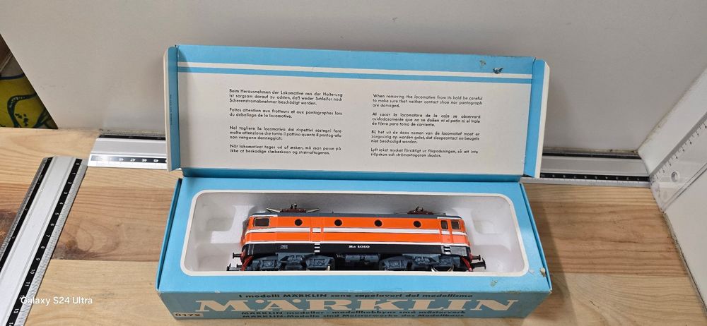 Märklin H0 3043 Elektrolokomotive BR Re 1010 SJ Gleichstrom (Neu ...