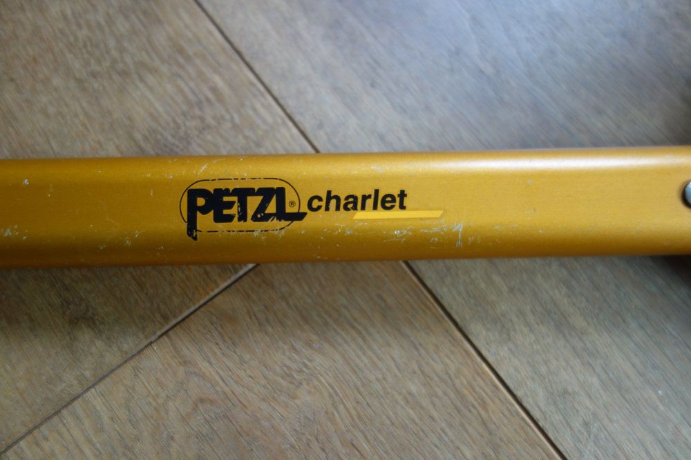 Pickel Petzl Charlet Moser 67cm (Gebraucht) in für CHF 37 – mit ...