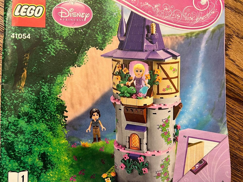 LEGO 41054 Disney Princess - Rapunzels Turm der Kreativität | Kaufen ...