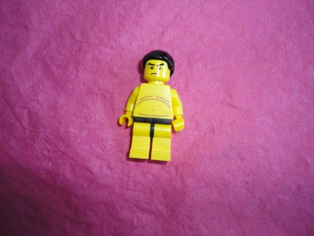 LEGO MINIFIGUR SUMO WRESTLER 61183 2011? | Kaufen auf Ricardo