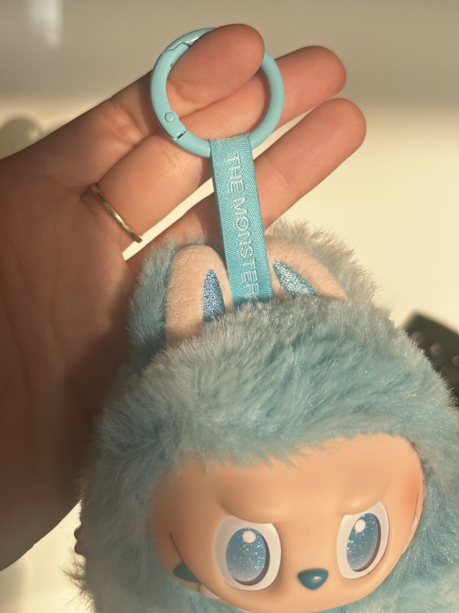 Hope Labubu POP MART Big Into Energy (Neu (gemäss Beschreibung)) in ...