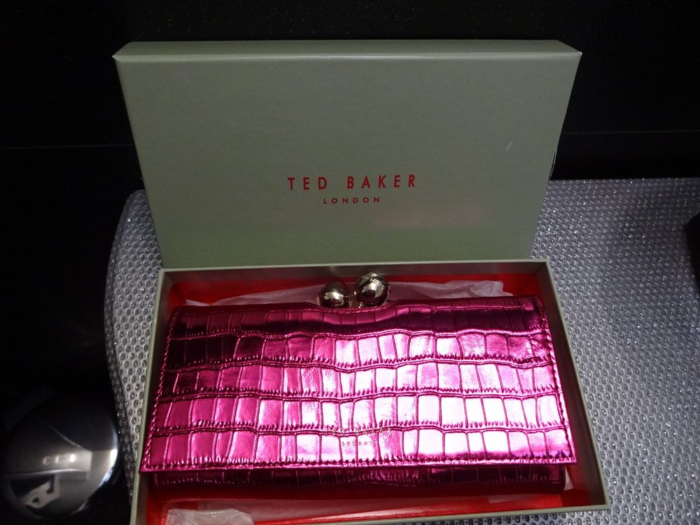 Neu Ted Baker London Portemonnaie (Neu und originalverpackt) in Sisseln ...