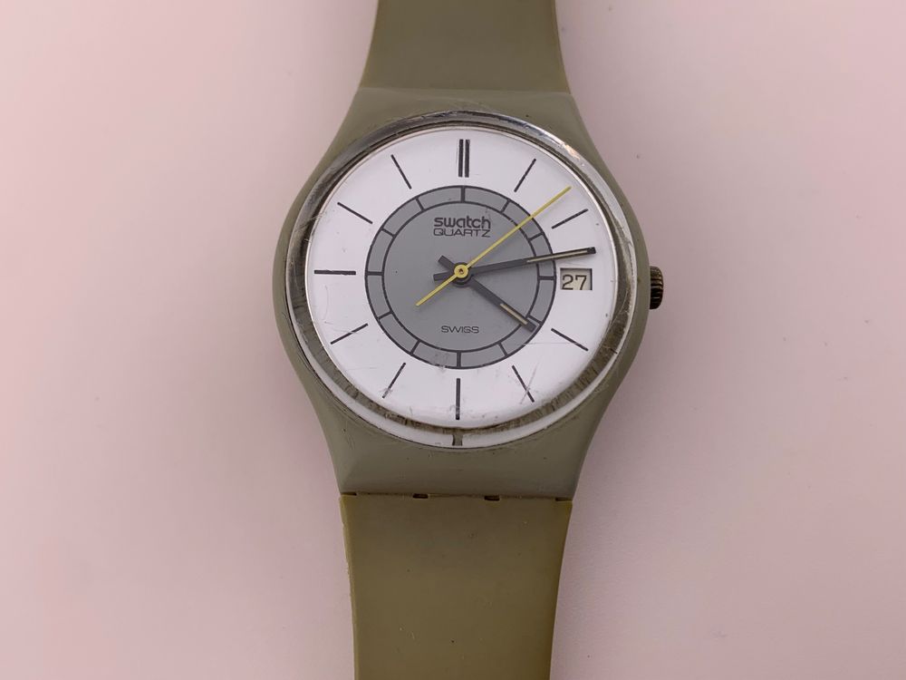 Vintage SWATCH 34mm von 1984 (Gebraucht) in Biel/Bienne für CHF 1 – mit ...