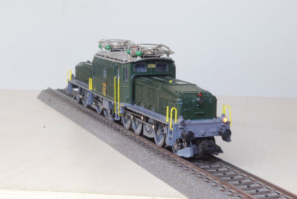 Märklin 3756 SBB/CFF Krokodil 13303 Digital H0 AC OVP (Gebraucht) in ...