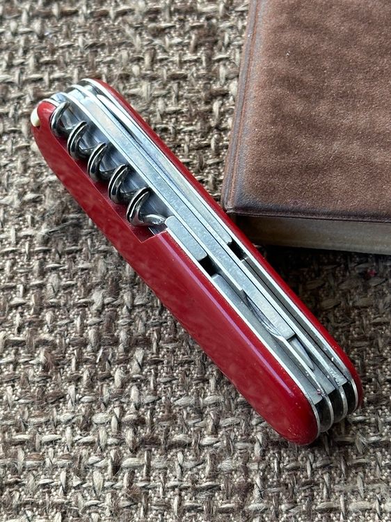 Uraltes Sackmesser VICTORIA mit Schere und langer Nagelfeile | Kaufen ...