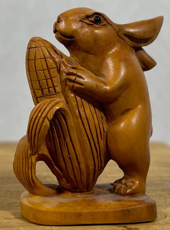 Asiatische Handgeschnitzte Hase Skulptur aus Holz (Gebraucht) in Root für CHF 25 – mit Lieferung ...