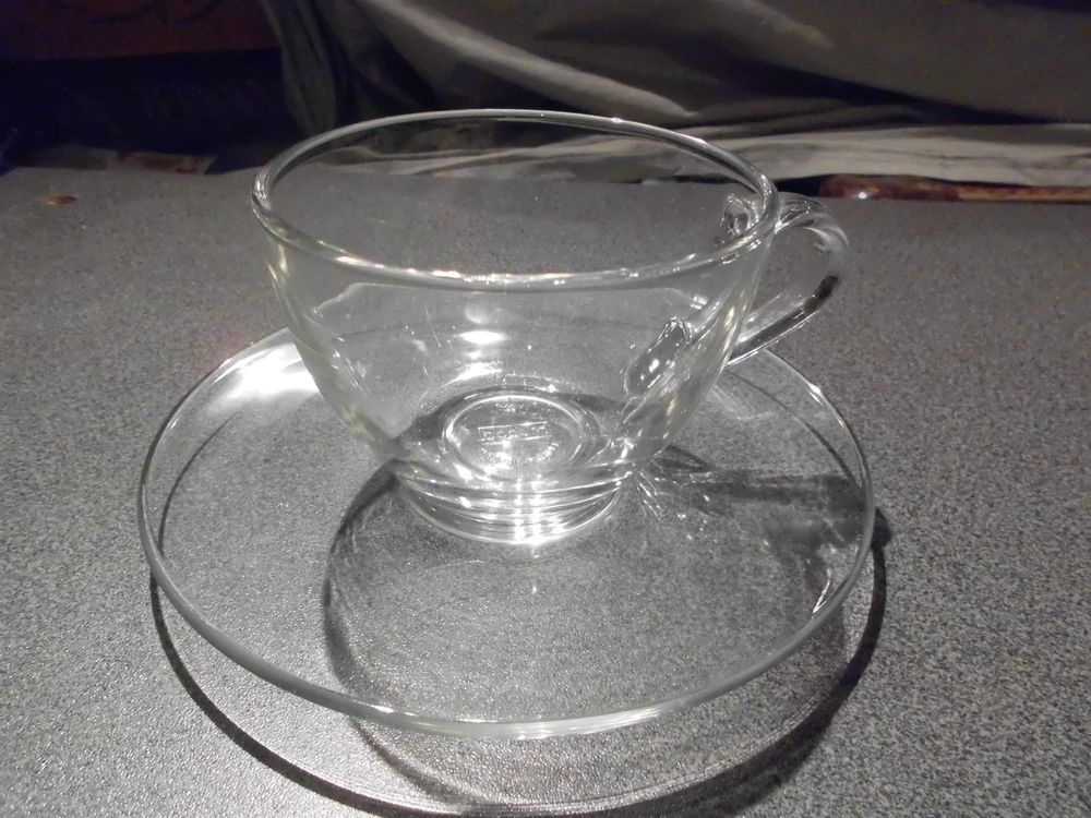 Tee-Tasse und Teller, Glas, mubad | Kaufen auf Ricardo