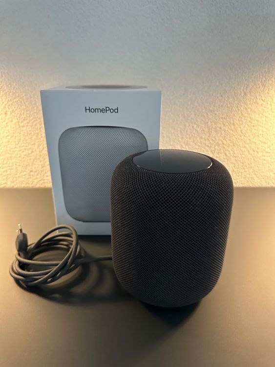 Apple HomePod (1st Generation) (Gebraucht) in Lyss für CHF 180 – mit ...