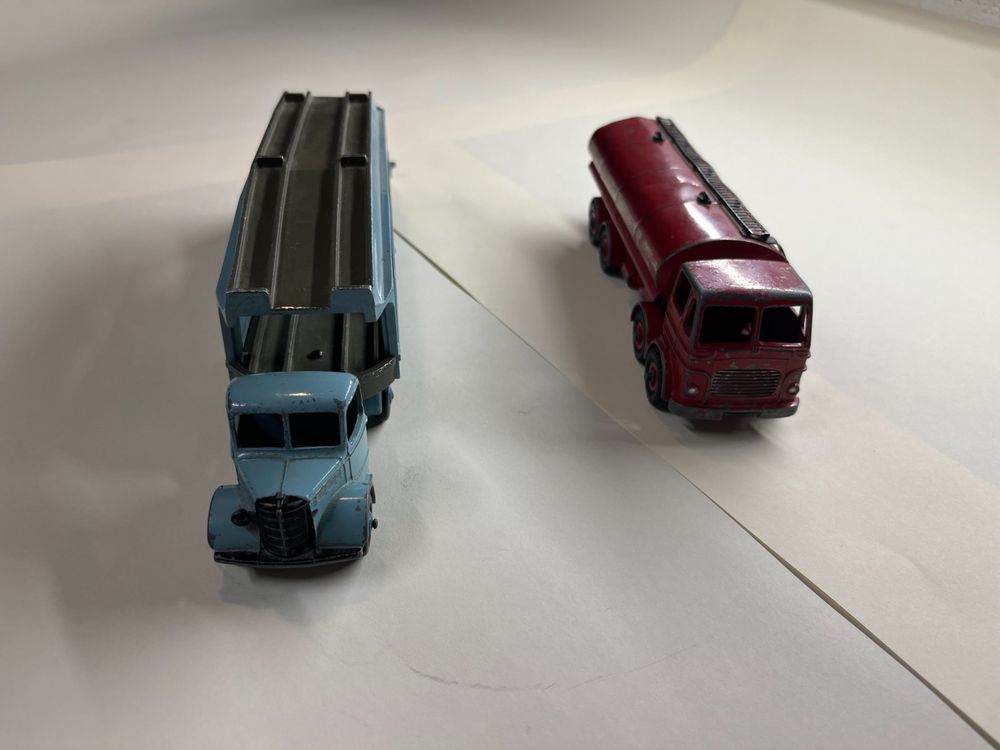 Dinky toys Car transporter et Camion citerne Esso (Gebraucht) in Genève ...