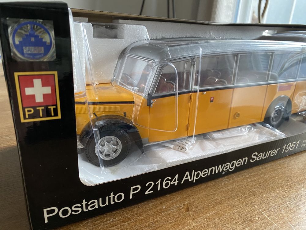 Postauto P 2164 Alpenwagen Saurer 1951 M 1:24 (Neu und originalverpackt ...