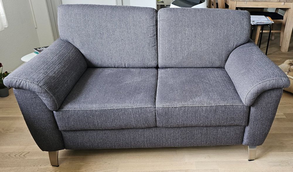 2er Sitzer Sofa (Gebraucht) in schaffhausen für CHF 5 – nur Abholung auf Ricardo kaufen
