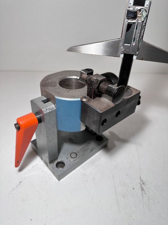 Höhenmessgerät SK40 Werkzeugvoreinstellgerät ISO40 (Defekt) in Boswil für CHF 50 – mit Lieferung ...