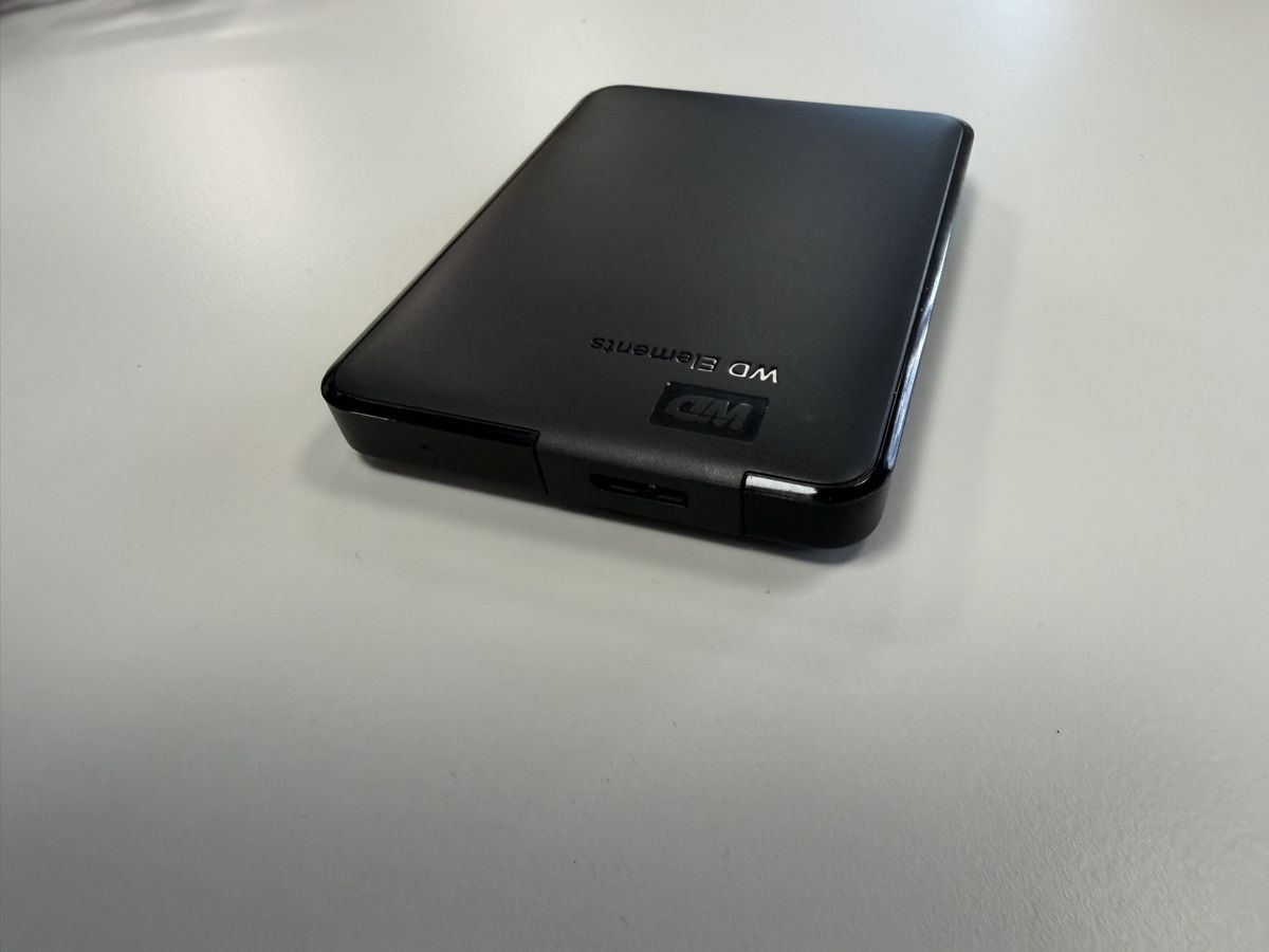 WD Elements 2 TB HDD Festplatte – 2.5”, USB 3.0 (Gebraucht) in ...