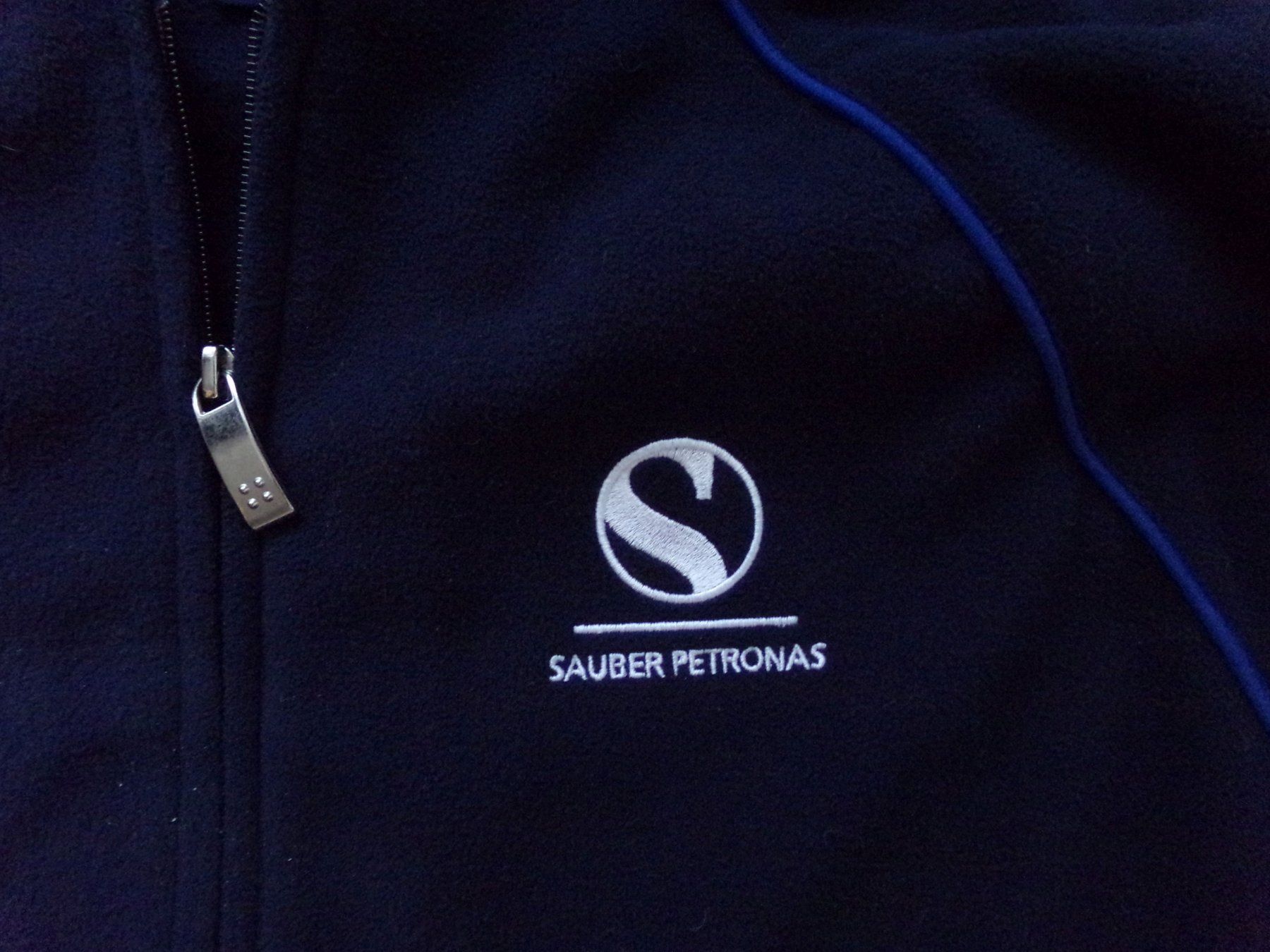 Herren Fasi Jacke dunkel blau Gr. XL SAUBER PETTRONAS (Gebraucht) in ...