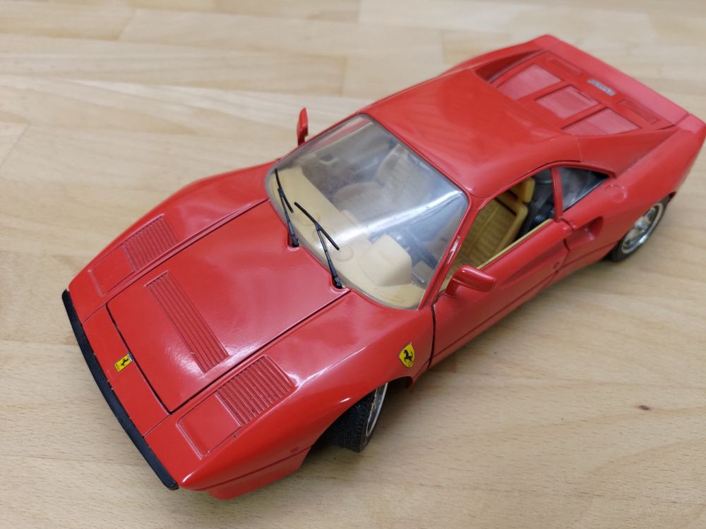 Ferrari GTO - Bburago 1:18 (Gebraucht) in Ostermundigen für CHF 10 ...