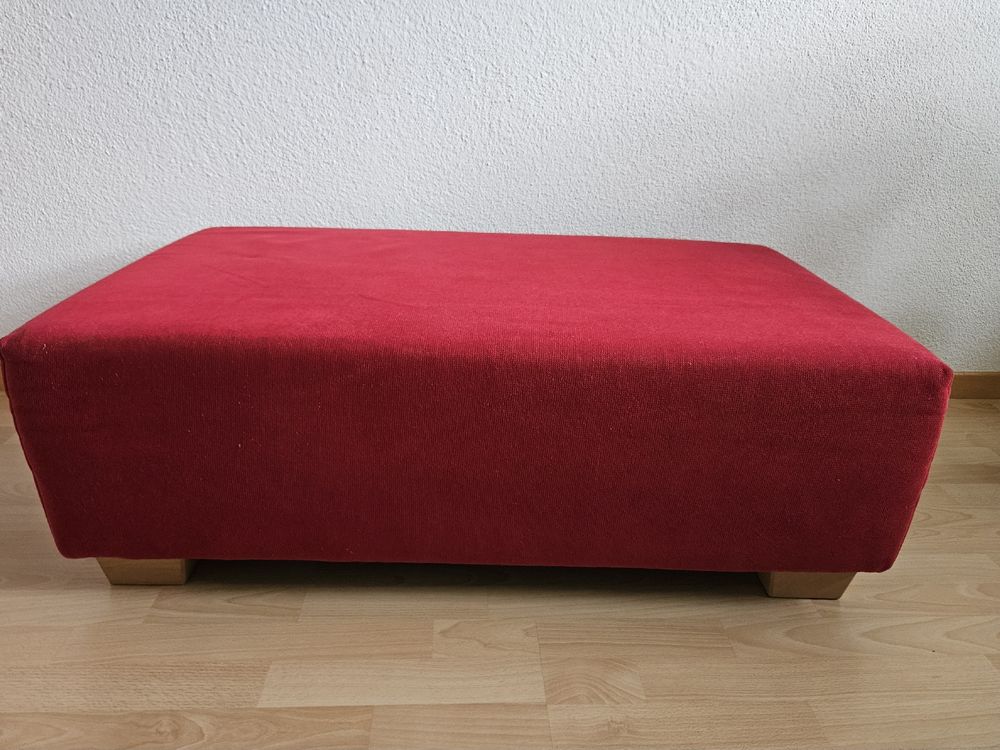 Hocker mit Holzfüssen ab CHF 1.00 (Gebraucht) in Triesen für CHF 1 ...