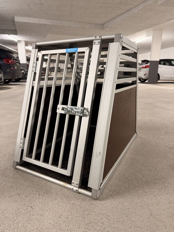 Hundebox Furs Auto