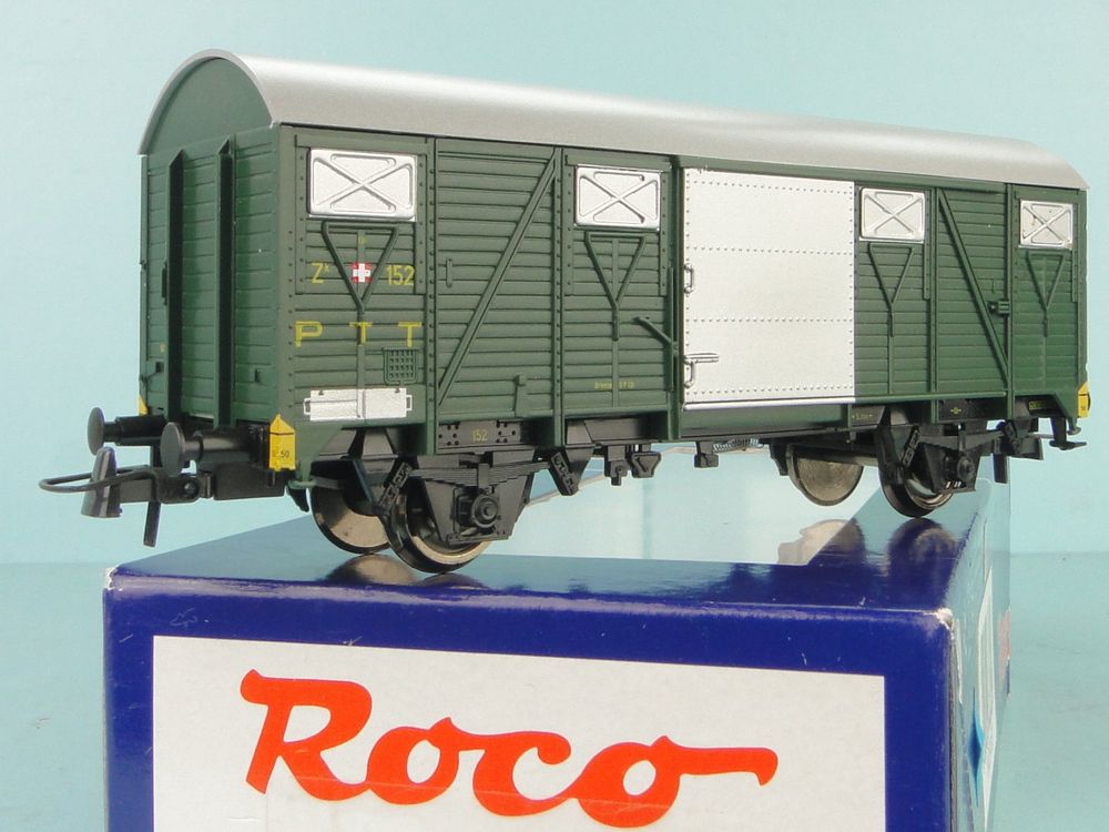 Roco 66360 Gedeckter Post-Güterwagen der SBB, NEU (Gebraucht) in Bülach ...