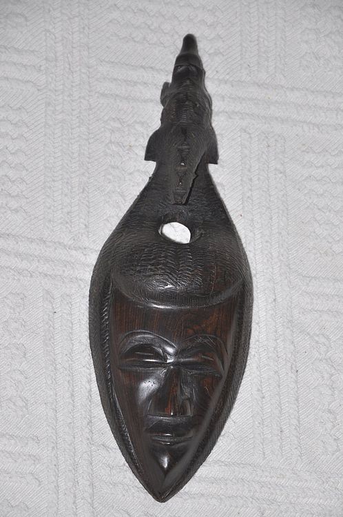 afrikanische Maske Holz geschnitzt Gesicht Krokodil (Gebraucht) in Boll für CHF 3 – mit ...