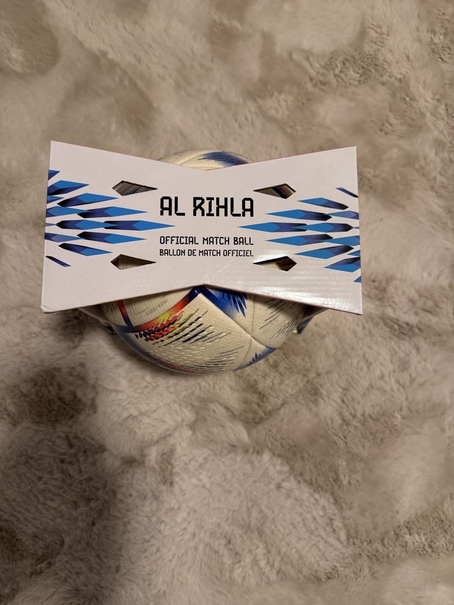 Neuer Adidas Al Rihla Pro WM 2022 Fussball Matchball! (Neu und ...
