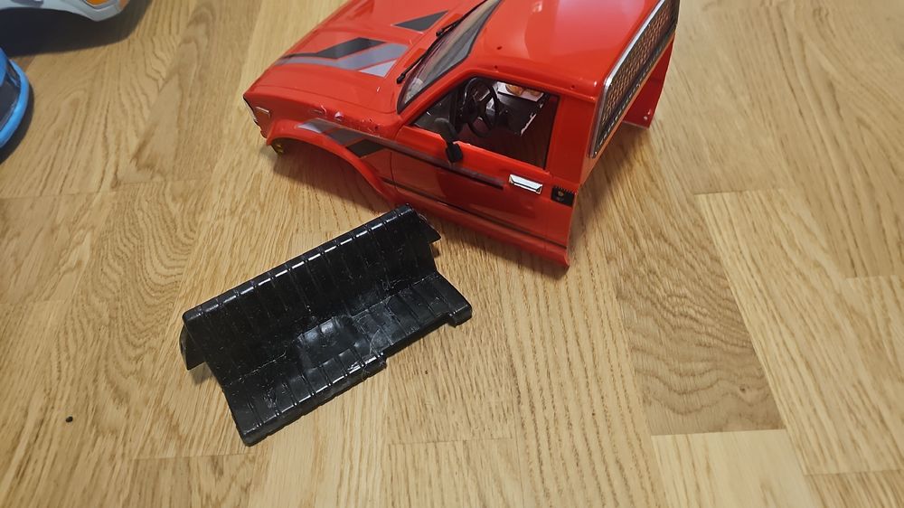 Körper rc4wd Hilux (Gebraucht) in Lyss für CHF 21 – mit Lieferung auf ...