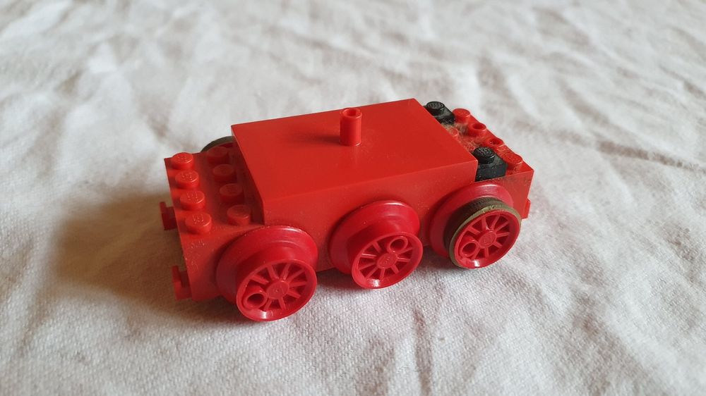 LEGO Eisenbahn 12V Güterlok 7730 80er system Lok roter Motor | Kaufen ...