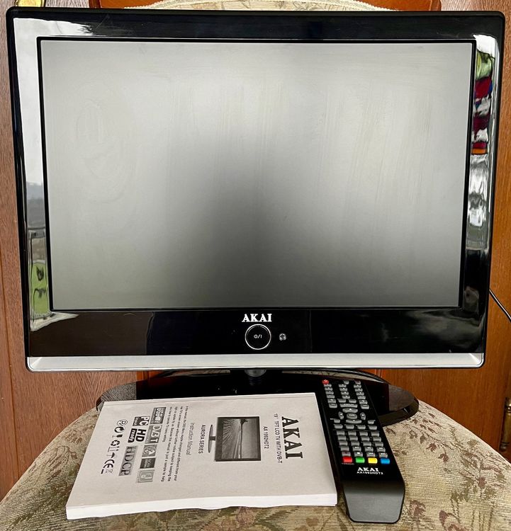 Akai 19" TFT LCD TV Bildschirm Monitor Aurora DVB-T (Gebraucht) in ...