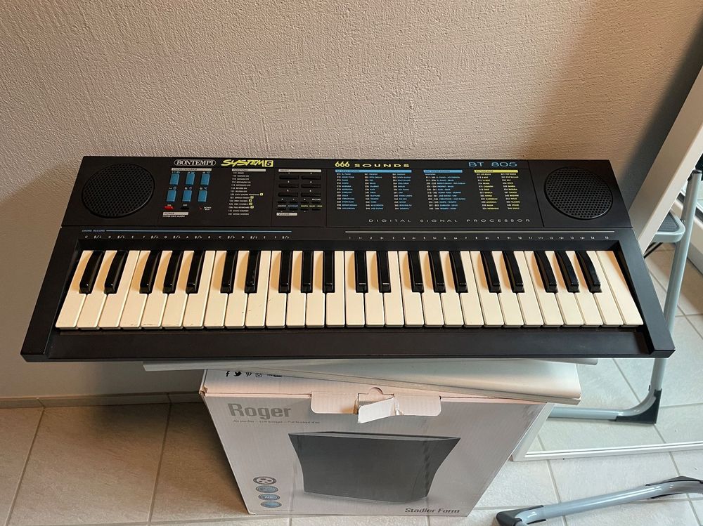 Keyboard Bontempi System 5 (Gebraucht) in Kirchberg BE für CHF 5 – mit ...