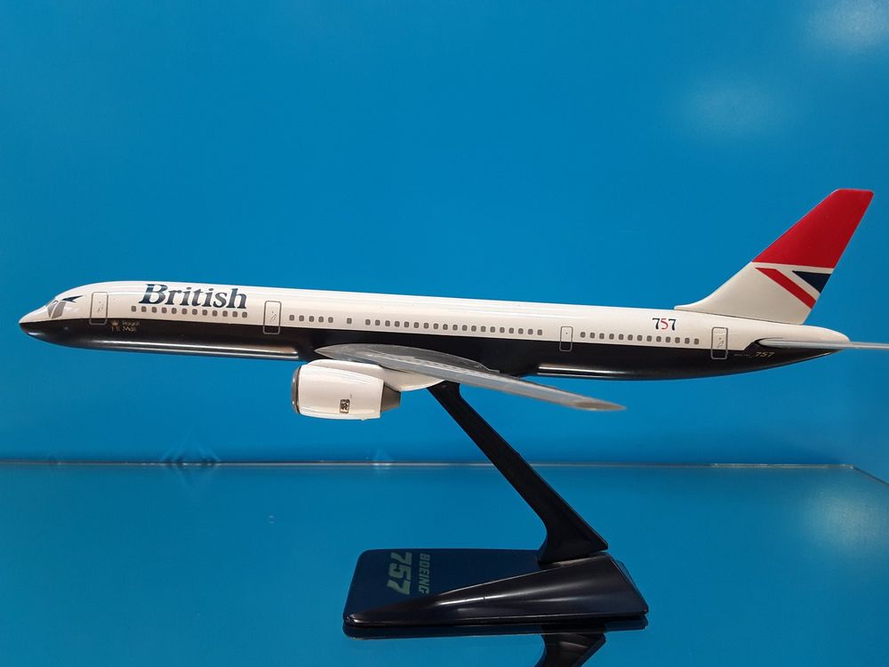 Modellflugzeug _ British Boeing B757 _ 1:200 (Gebraucht) in Uerikon für ...