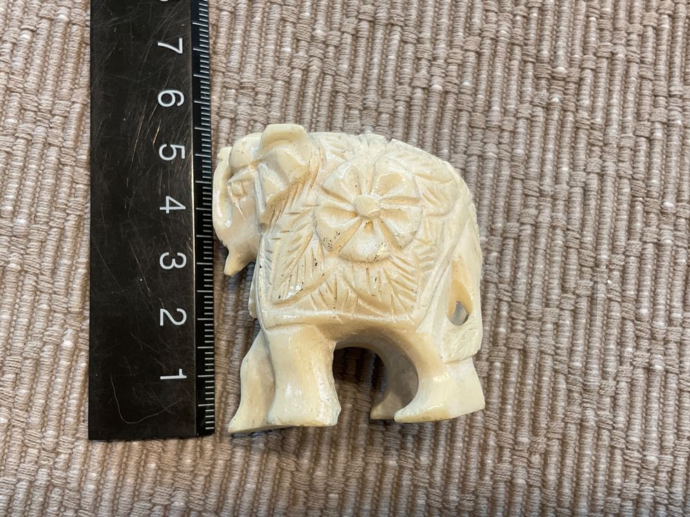 Elefant Serviettenring aus Horn (Gebraucht) in Rümlang für CHF 16 – mit ...