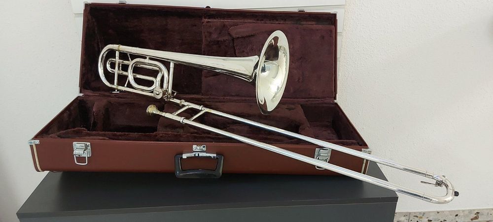 Yamaha YBL-322 Bass-Posaune, inkl.koffer und mundstück (Gebraucht) in Glattbrugg für CHF 1099 ...