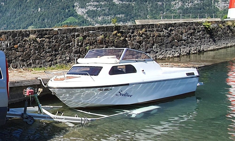 Motorschiff Cranchi Riviera EFB inkl. Trailer Stöger 2000 Ta (Gebraucht ...