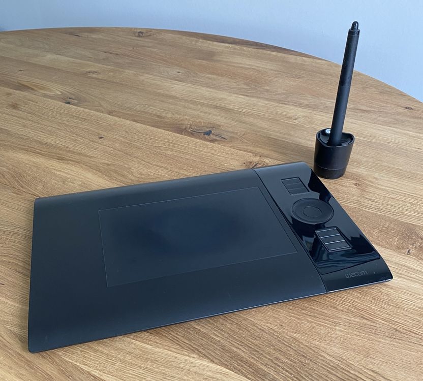 Wacom Intuos 4 Grafik Tablet (PTK-440) (Gebraucht) in Fahrweid für CHF ...