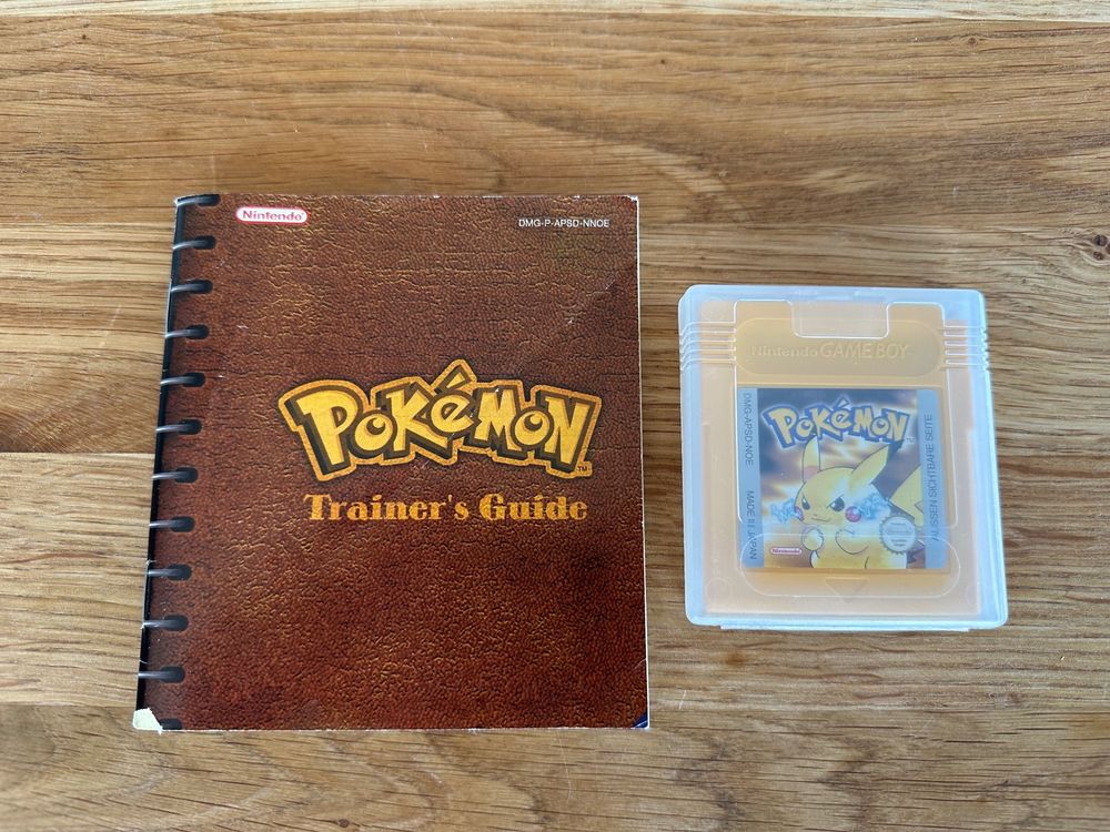 Gameboy Pokemon Gelbe Edition inkl. Trainers Guide (Gebraucht) in ...